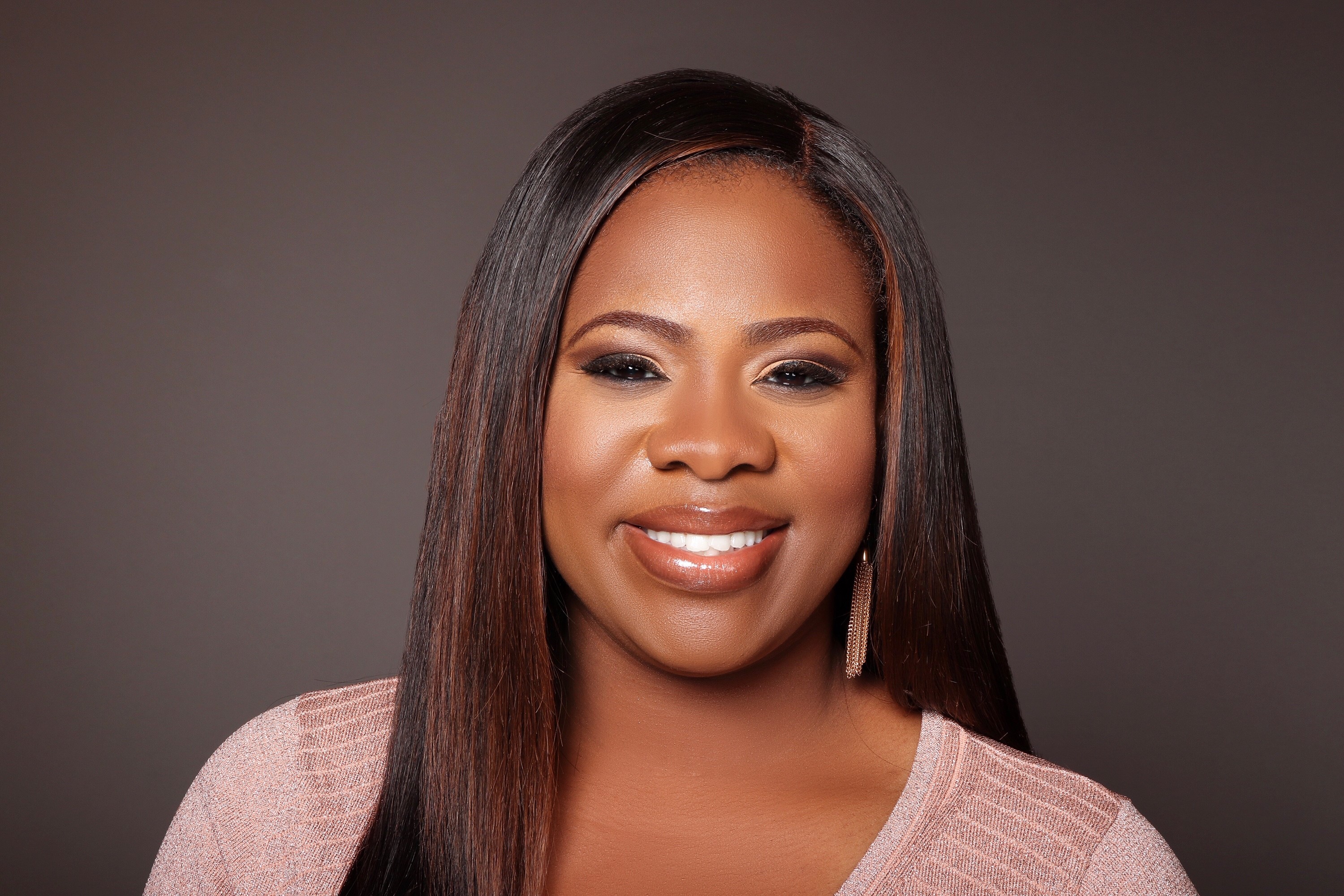 Prominent Atlanta Pastor Jennifer L. Carner Shows Women How