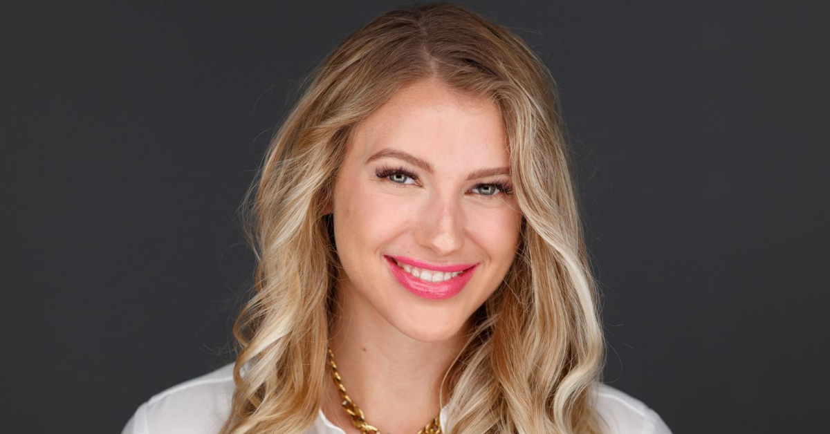 How a 23-Year-Old Helps Women Rise, Spread Their Wings, and